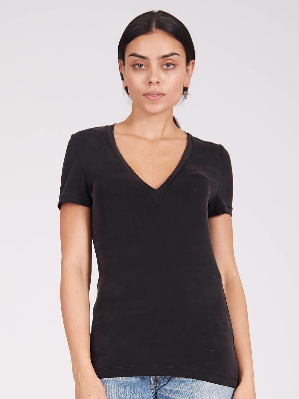TEES – SHOP CURVE